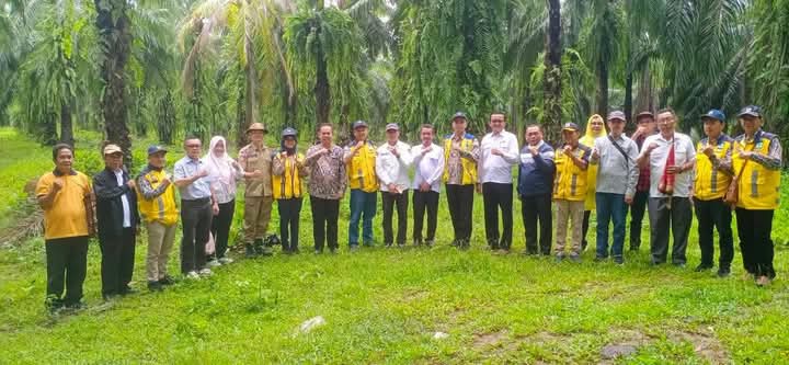 Pemerintah Desa Selali Dampingi Tim PUPR Pusat dalam Survey Lokasi ...